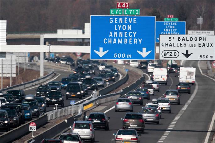 Long trajet : les 10 réflexes sécurité à adopter